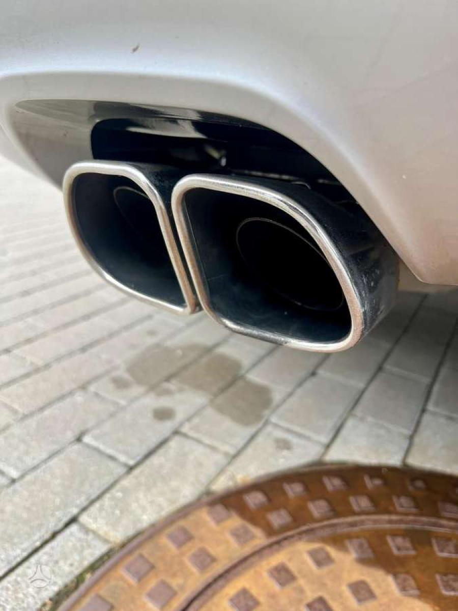 Melns Volvo XC90 2011 Kauņa, ar dzinēja tilpumu 2.40 L un nobraukumu 286 tūkst. km par 9499 €, foto 26 vietnē AUTOMOTO.COM.LV