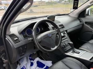 Melns Volvo XC90 2011 Tauragė, ar dzinēja tilpumu 2.40 L un nobraukumu 251 tūkst. km par 8800 €, foto 10 vietnē AUTOMOTO.COM.LV