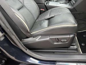 Melns Volvo XC90 2011 Tauragė, ar dzinēja tilpumu 2.40 L un nobraukumu 251 tūkst. km par 8800 €, foto 20 vietnē AUTOMOTO.COM.LV