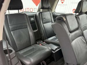 Melns Volvo XC90 2011 Tauragė, ar dzinēja tilpumu 2.40 L un nobraukumu 251 tūkst. km par 8800 €, foto 22 vietnē AUTOMOTO.COM.LV