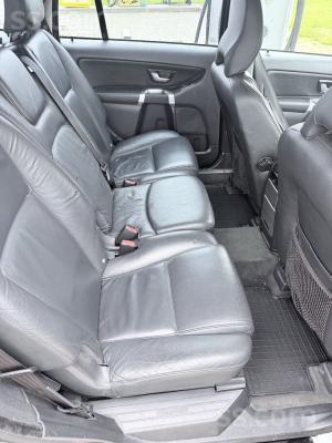 Melns Volvo XC90 2011 Rēzekne, ar dzinēja tilpumu 2.40 L un nobraukumu 291 tūkst. km par 8900 €, foto 16 vietnē AUTOMOTO.COM.LV
