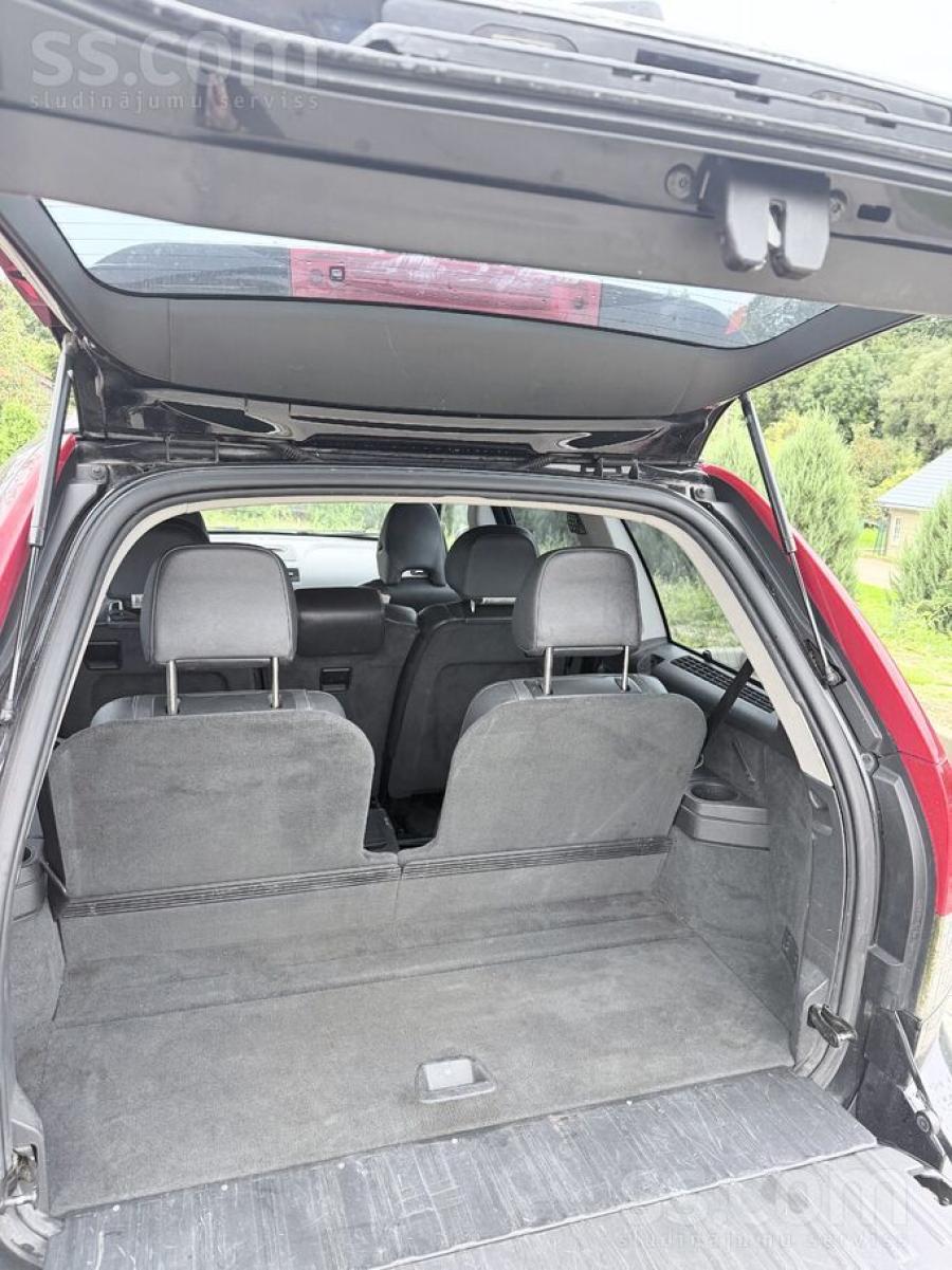 Melns Volvo XC90 2011 Rēzekne, ar dzinēja tilpumu 2.40 L un nobraukumu 291 tūkst. km par 8900 €, foto 19 vietnē AUTOMOTO.COM.LV