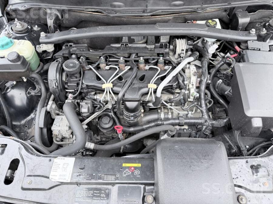 Melns Volvo XC90 2011 Rēzekne, ar dzinēja tilpumu 2.40 L un nobraukumu 291 tūkst. km par 8900 €, foto 27 vietnē AUTOMOTO.COM.LV