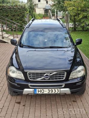 Melns Volvo XC90 2011 Rīga, ar dzinēja tilpumu 2.40 L un nobraukumu 337 tūkst. km par 8700 €, foto  vietnē AUTOMOTO.COM.LV