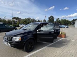 Melns Volvo XC90 2011 Rīga, ar dzinēja tilpumu 2.40 L un nobraukumu 290 tūkst. km par 9700 €, foto 3 vietnē AUTOMOTO.COM.LV