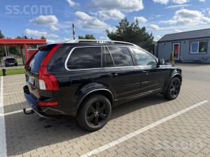Melns Volvo XC90 2011 Rīga, ar dzinēja tilpumu 2.40 L un nobraukumu 290 tūkst. km par 9700 €, foto 5 vietnē AUTOMOTO.COM.LV