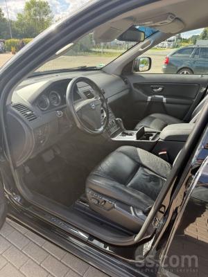 Melns Volvo XC90 2011 Rīga, ar dzinēja tilpumu 2.40 L un nobraukumu 290 tūkst. km par 9700 €, foto 10 vietnē AUTOMOTO.COM.LV