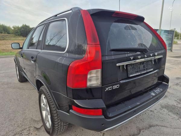 Черный Вольво ХС90 2011 в Утена, объемом двигателя 2.40 л и пробегом 278 тыс. км за 7750 €, фото 6 на AUTOMOTO.COM.LV