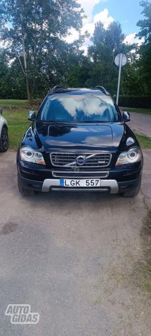 Melns Volvo XC90 2011 Panevēža, ar dzinēja tilpumu 2.40 L un nobraukumu 420 tūkst. km par 7200 €, foto 1 vietnē AUTOMOTO.COM.LV