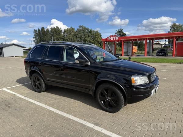 Melns Volvo XC90 2011 Rīga, ar dzinēja tilpumu 2.40 L un nobraukumu 290 tūkst. km par 9250 €, foto 1 vietnē AUTOMOTO.COM.LV