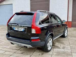 Black Volvo XC90 2011 in Raseiniai, with an engine capacity of 2.40 L and mileage of 296 thousand km for 8650 €, photo 12 on AUTOMOTO.COM.LV