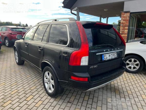 Melns Volvo XC90 2012 Talsi, ar dzinēja tilpumu 2.40 L un nobraukumu 0 tūkst. km par 11470 €, foto 6 vietnē AUTOMOTO.COM.LV