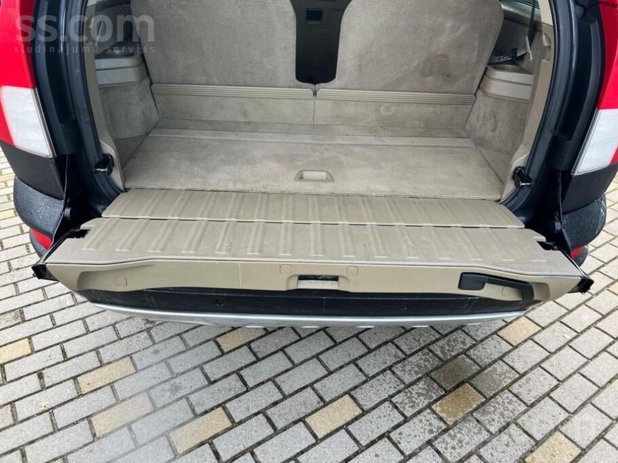 Melns Volvo XC90 2012 Talsi, ar dzinēja tilpumu 2.40 L un nobraukumu 0 tūkst. km par 11470 €, foto 10 vietnē AUTOMOTO.COM.LV