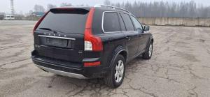 Black Volvo XC90 2012 in Panevezys, with an engine capacity of 2.40 L and mileage of 242 thousand km for 9500 €, photo 4 on AUTOMOTO.COM.LV