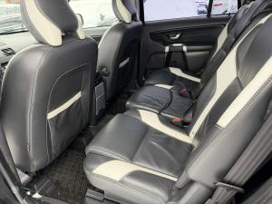 Melns Volvo XC90 2012 Utena, ar dzinēja tilpumu 2.40 L un nobraukumu 290 tūkst. km par 11290 €, foto 10 vietnē AUTOMOTO.COM.LV