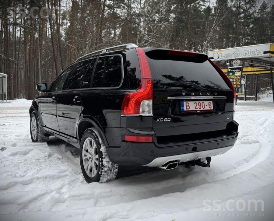 Melns Volvo XC90 2012 Rīga, ar dzinēja tilpumu 2.40 L un nobraukumu 259 tūkst. km par 12650 €, foto 7 vietnē AUTOMOTO.COM.LV