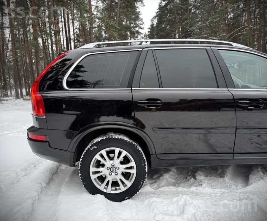 Melns Volvo XC90 2012 Rīga, ar dzinēja tilpumu 2.40 L un nobraukumu 259 tūkst. km par 12650 €, foto 11 vietnē AUTOMOTO.COM.LV