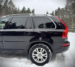 Melns Volvo XC90 2012 Rīga, ar dzinēja tilpumu 2.40 L un nobraukumu 259 tūkst. km par 12650 €, foto 14 vietnē AUTOMOTO.COM.LV