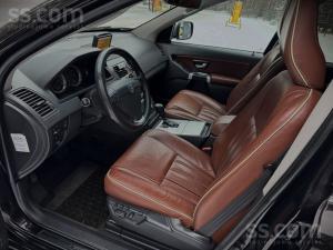Melns Volvo XC90 2012 Rīga, ar dzinēja tilpumu 2.40 L un nobraukumu 259 tūkst. km par 12650 €, foto 25 vietnē AUTOMOTO.COM.LV