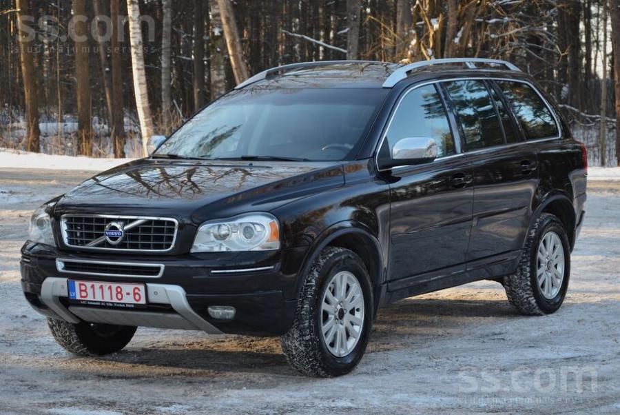 Black Volvo XC90 2012 in Riga, with an engine capacity of 2.40 L and mileage of 268 thousand km for 11990 €, photo 6 on AUTOMOTO.COM.LV