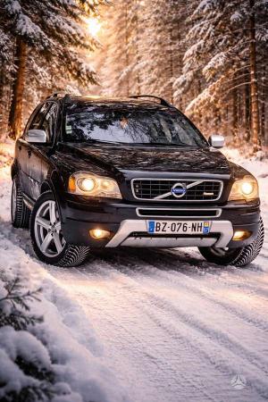 Melns Volvo XC90 2012 Viļņa, ar dzinēja tilpumu 2.40 L un nobraukumu 272 tūkst. km par 10750 €, foto 2 vietnē AUTOMOTO.COM.LV