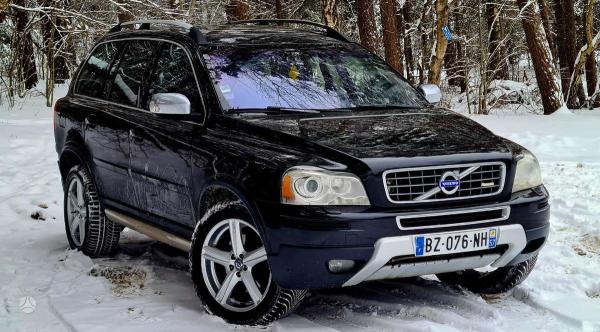 Melns Volvo XC90 2012 Viļņa, ar dzinēja tilpumu 2.40 L un nobraukumu 272 tūkst. km par 10750 €, foto 3 vietnē AUTOMOTO.COM.LV