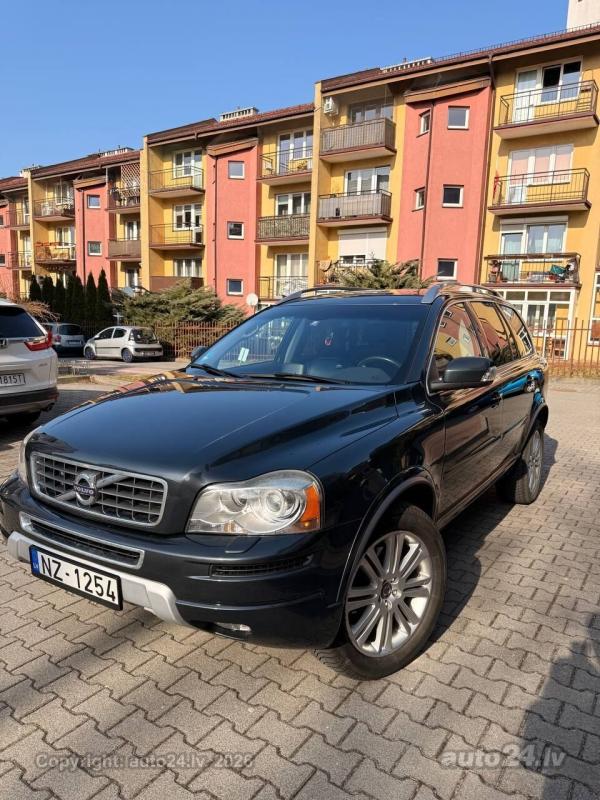 Melns Volvo XC90 2012 Rīga, ar dzinēja tilpumu 0.00 L un nobraukumu 0 tūkst. km par 9990 €, foto 1 vietnē AUTOMOTO.COM.LV