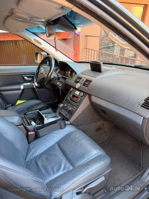 Melns Volvo XC90 2012 Rīga, ar dzinēja tilpumu 0.00 L un nobraukumu 0 tūkst. km par 9990 €, foto 9 vietnē AUTOMOTO.COM.LV