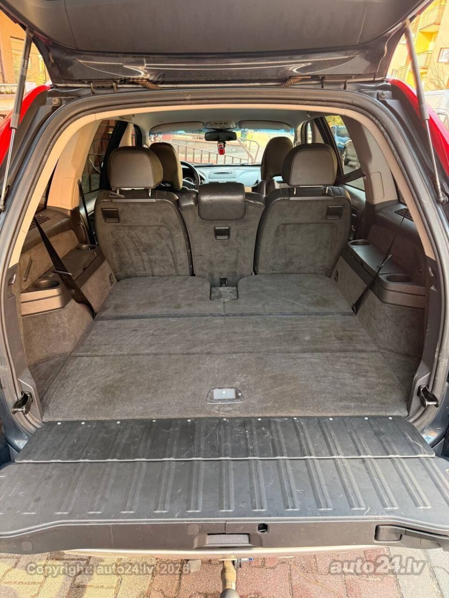 Melns Volvo XC90 2012 Rīga, ar dzinēja tilpumu 0.00 L un nobraukumu 0 tūkst. km par 9990 €, foto 14 vietnē AUTOMOTO.COM.LV