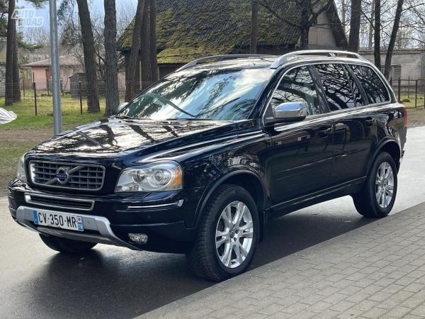 Black Volvo XC90 2012 in Vilnius, with an engine capacity of 2.40 L and mileage of 297 thousand km for 10750 €, photo 6 on AUTOMOTO.COM.LV
