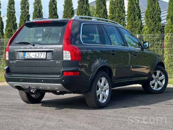 Melns Volvo XC90 2012 Jelgava, ar dzinēja tilpumu 2.40 L un nobraukumu 0 tūkst. km par 9790 €, foto 4 vietnē AUTOMOTO.COM.LV
