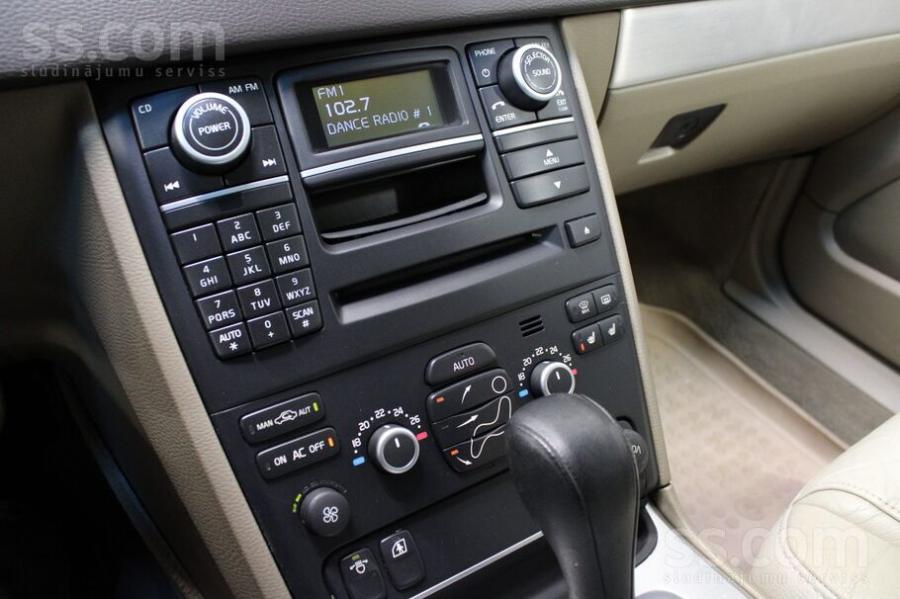 Melns Volvo XC90 2012 Rīga, ar dzinēja tilpumu 2.40 L un nobraukumu 336 tūkst. km par 10990 €, foto 19 vietnē AUTOMOTO.COM.LV