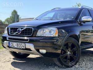 Black Volvo XC90 2012 in Riga, with an engine capacity of 2.40 L and mileage of 305 thousand km for 9995 €, photo 24 on AUTOMOTO.COM.LV