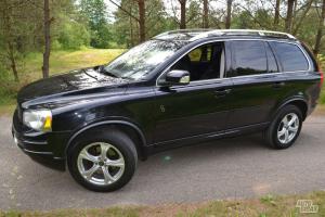 Black Volvo XC90 2012 in Vilnius, with an engine capacity of 2.40 L and mileage of 299 thousand km for 11200 €, photo 11 on AUTOMOTO.COM.LV