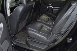 Black Volvo XC90 2012 in Vilnius, with an engine capacity of 2.40 L and mileage of 299 thousand km for 11200 €, photo 14 on AUTOMOTO.COM.LV