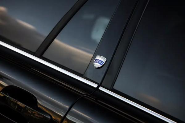 Melns Volvo XC90 2012 Jelgava, ar dzinēja tilpumu 2.40 L un nobraukumu 278 tūkst. km par 12999 €, foto 9 vietnē AUTOMOTO.COM.LV
