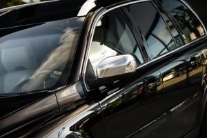 Black Volvo XC90 2012 in Jelgava, with an engine capacity of 2.40 L and mileage of 278 thousand km for 12999 €, photo 18 on AUTOMOTO.COM.LV