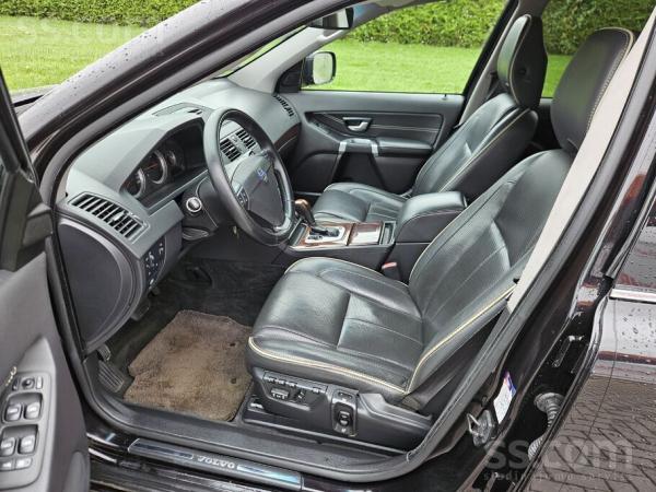 Melns Volvo XC90 2012 Ogre, ar dzinēja tilpumu 2.40 L un nobraukumu 262 tūkst. km par 11150 €, foto 6 vietnē AUTOMOTO.COM.LV