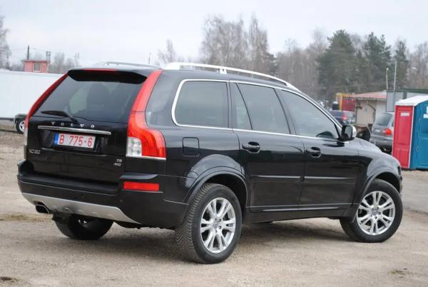 Melns Volvo XC90 2012 Rīga, ar dzinēja tilpumu 2.40 L un nobraukumu 199 tūkst. km par 11990 €, foto 2 vietnē AUTOMOTO.COM.LV
