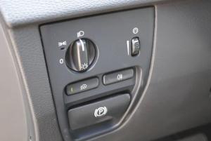 Black Volvo XC90 2012 in Riga, with an engine capacity of 2.40 L and mileage of 199 thousand km for 11990 €, photo 19 on AUTOMOTO.COM.LV