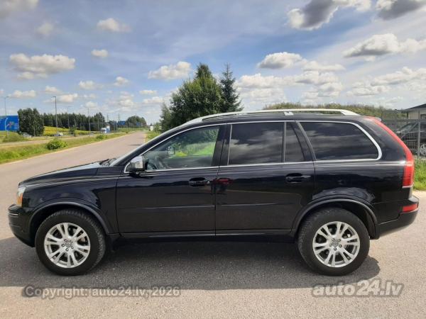 Black Volvo XC90 2012 in Tartu, with an engine capacity of 2.40 L and mileage of 199 thousand km for 12790 €, photo 2 on AUTOMOTO.COM.LV