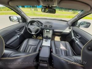 Melns Volvo XC90 2012 Tartu, ar dzinēja tilpumu 2.40 L un nobraukumu 199 tūkst. km par 12790 €, foto 12 vietnē AUTOMOTO.COM.LV