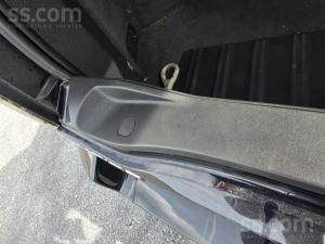 Black Volvo XC90 2012 in Rezekne, with an engine capacity of 2.40 L and mileage of 308 thousand km for 9700 €, photo 13 on AUTOMOTO.COM.LV