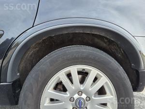 Black Volvo XC90 2012 in Rezekne, with an engine capacity of 2.40 L and mileage of 308 thousand km for 9700 €, photo 17 on AUTOMOTO.COM.LV
