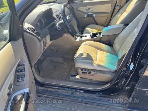 Melns Volvo XC90 2012 Tallina, ar dzinēja tilpumu 2.40 L un nobraukumu 238 tūkst. km par 7000 €, foto 7 vietnē AUTOMOTO.COM.LV