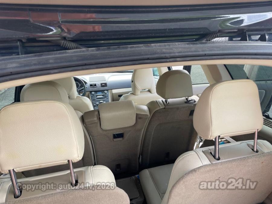 Melns Volvo XC90 2012 Tallina, ar dzinēja tilpumu 2.40 L un nobraukumu 238 tūkst. km par 7000 €, foto 12 vietnē AUTOMOTO.COM.LV