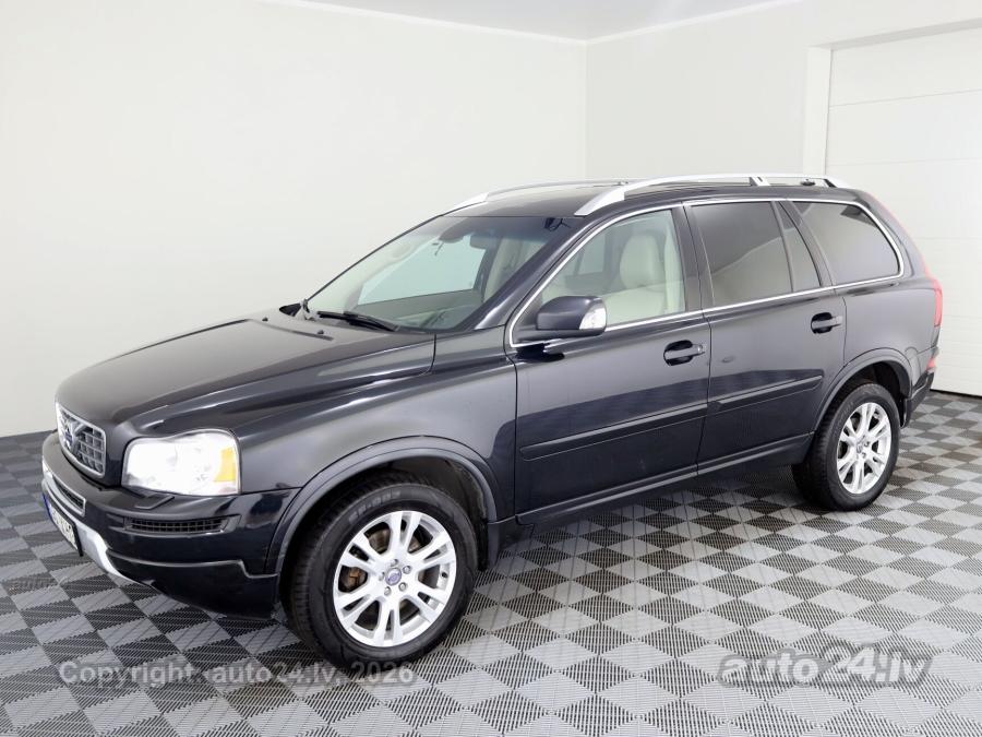 Black Volvo XC90 2012 in Tallinn, with an engine capacity of 2.40 L and mileage of 239 thousand km for 6699 €, photo 3 on AUTOMOTO.COM.LV