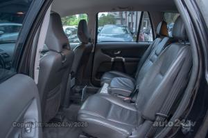 Melns Volvo XC90 2012 Tallina, ar dzinēja tilpumu 2.40 L un nobraukumu 341 tūkst. km par 9990 €, foto 5 vietnē AUTOMOTO.COM.LV