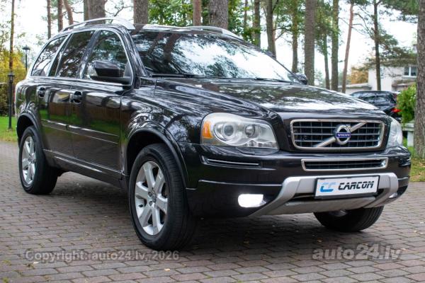 Black Volvo XC90 2012 in Tallinn, with an engine capacity of 2.40 L and mileage of 341 thousand km for 9990 €, photo 9 on AUTOMOTO.COM.LV