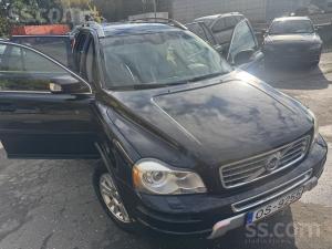 Black Volvo XC90 2012 in Riga, with an engine capacity of 2.40 L and mileage of 204 thousand km for 11700 €, photo 1 on AUTOMOTO.COM.LV